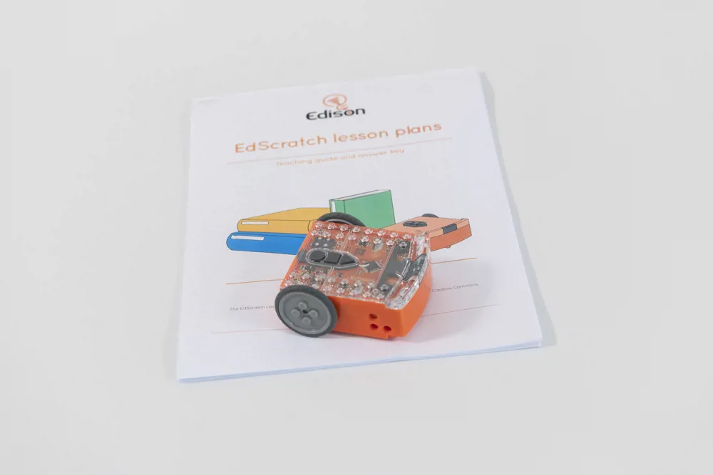 Edison Robot V.3 - Advanced Educational Tool - Frederiksen Scientific